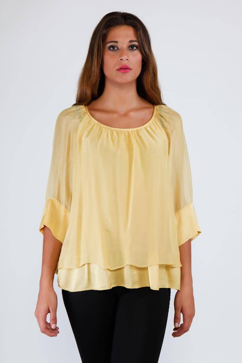 Wholesale low-cost clothing from Prato, Italy: fast fashion women's apparel